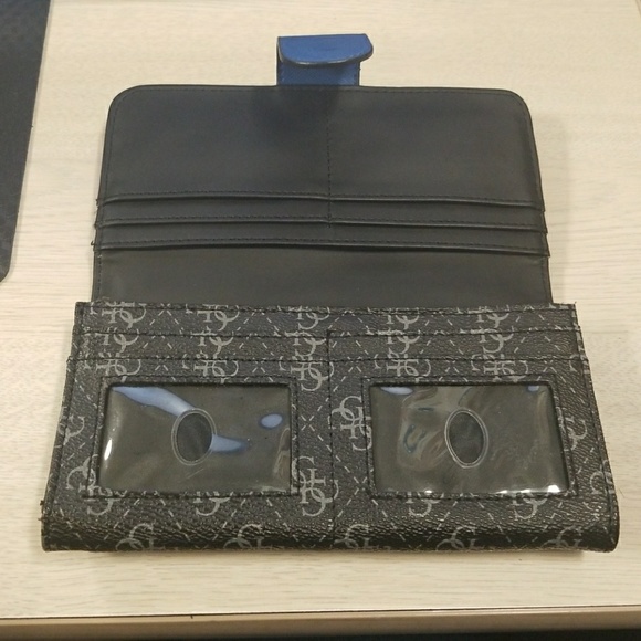 Guess | Other | Authentic Guess Wallet | Poshmark